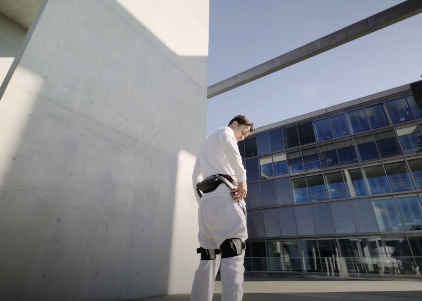 City Mode Activated: How Hypershell Supports Urban Explorers – Hypershell Global