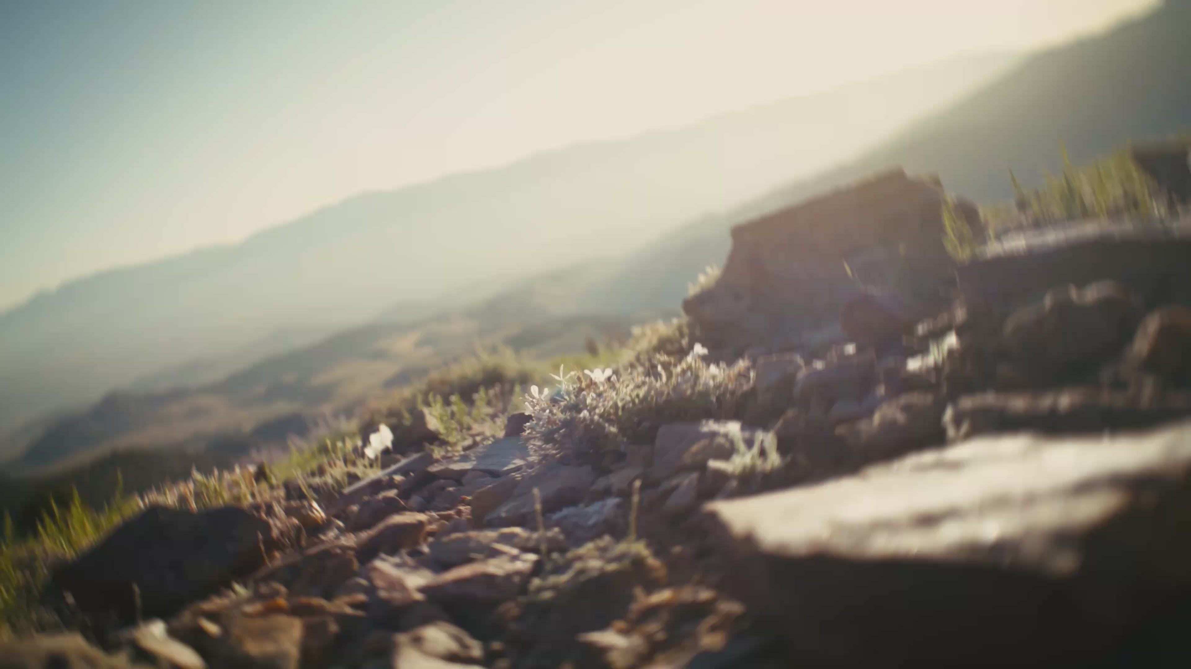 Hypershell X Ultra AI-Powered Outdoor Exoskeleton for Hiking, Travel ...